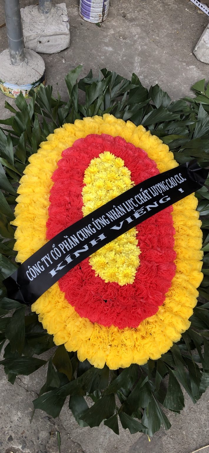Mẫu Vòng Hoa Tang Lễ Giá Rẻ - Vòng Hoa Tang Lễ Hà Nội